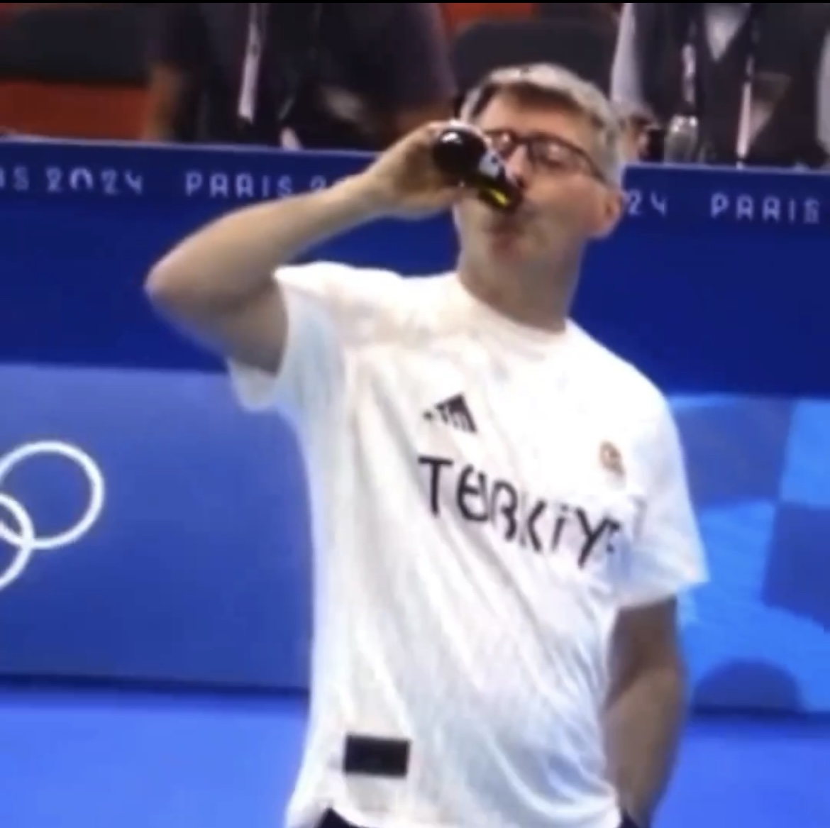 ApeStore - Trade DRUNK on Base with low fees and convenience